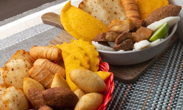 Mini fritos típicos - ELITE YACHT & BOATS